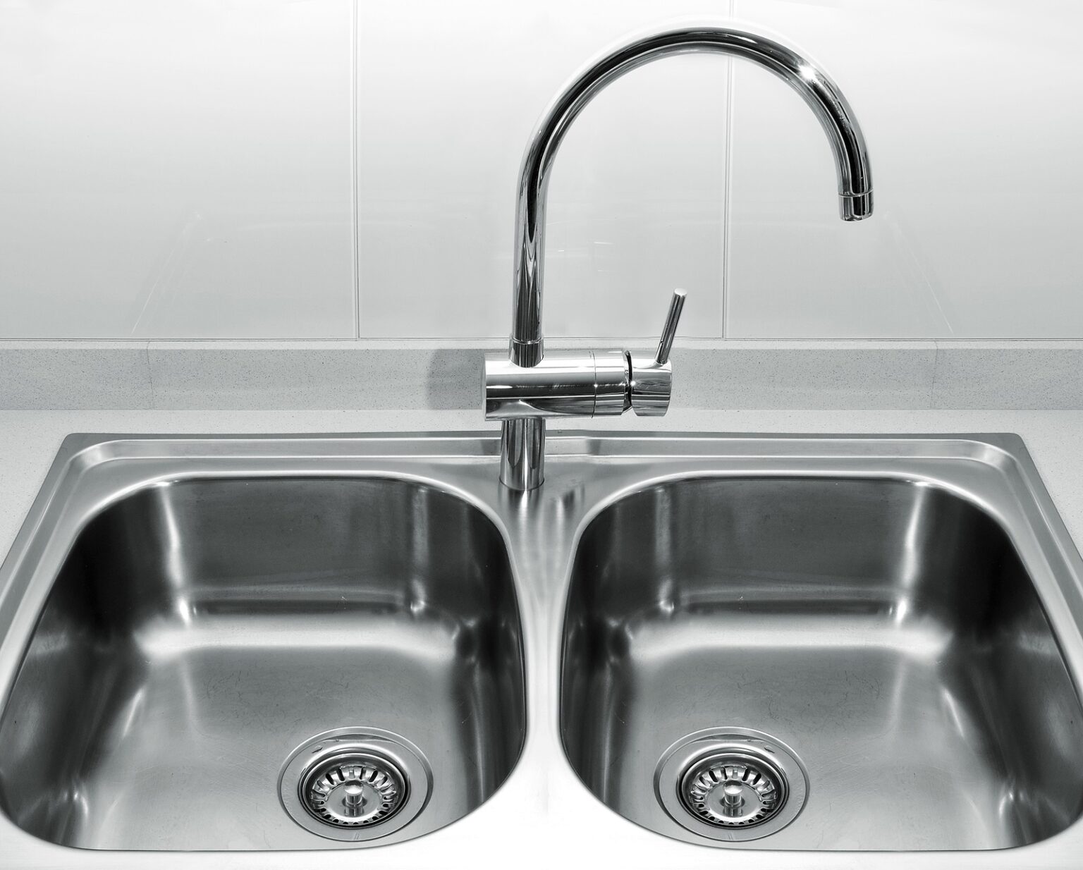 Choosing the Right Sink for Your Kitchen Remodel | Bienvenu Brothers